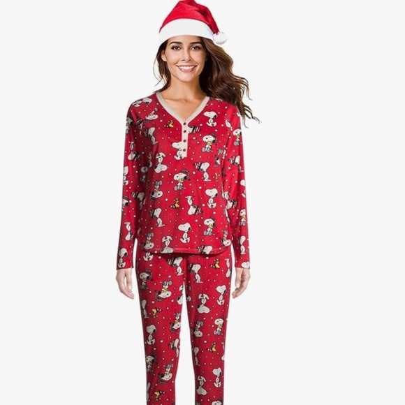 Peanuts | Intimates & Sleepwear | New Peanuts Snoopy Womens Soft Minky ...
